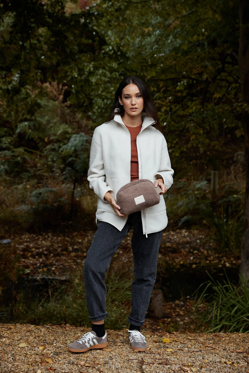 Base Supply -buddy base -Chestnut – Behind The Trees